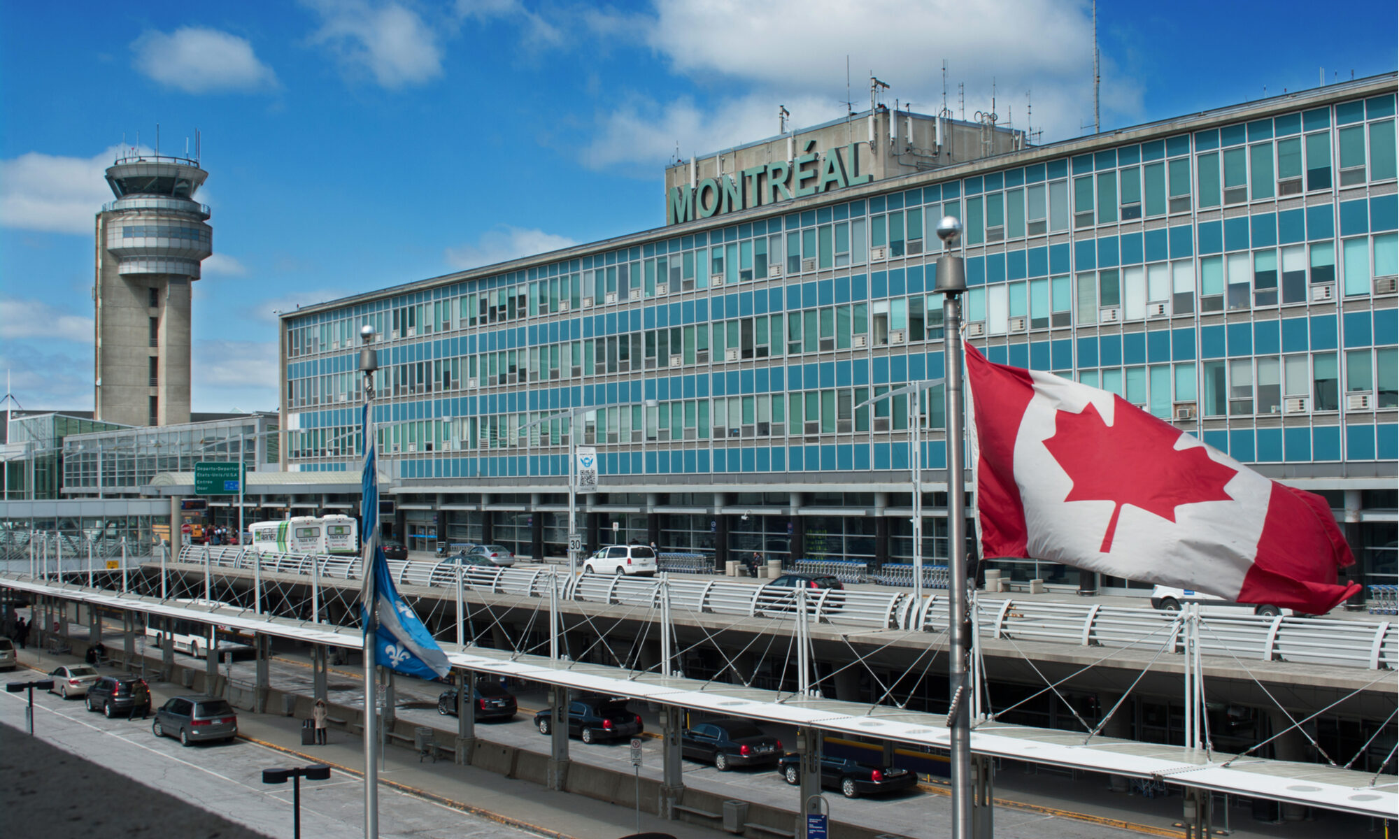 Fin des test PCR à la frontière canadienne - Français au Canada